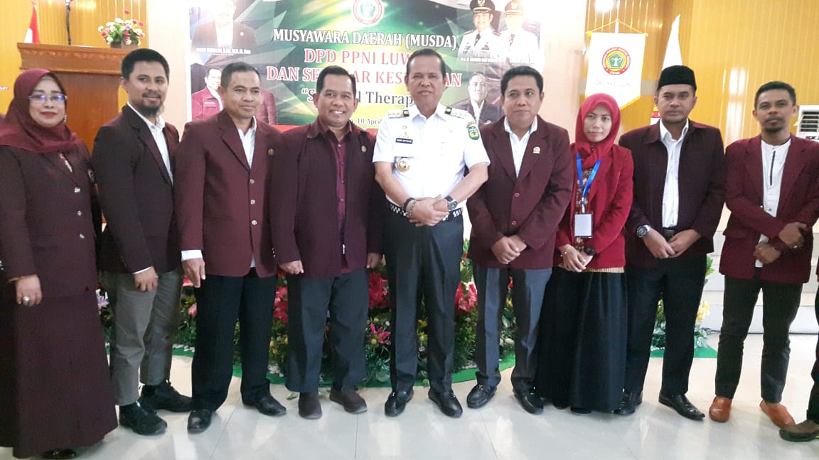 Ketua PPNI Luwu Curhat Ke Bupati - Media Center Diskominfo Luwu