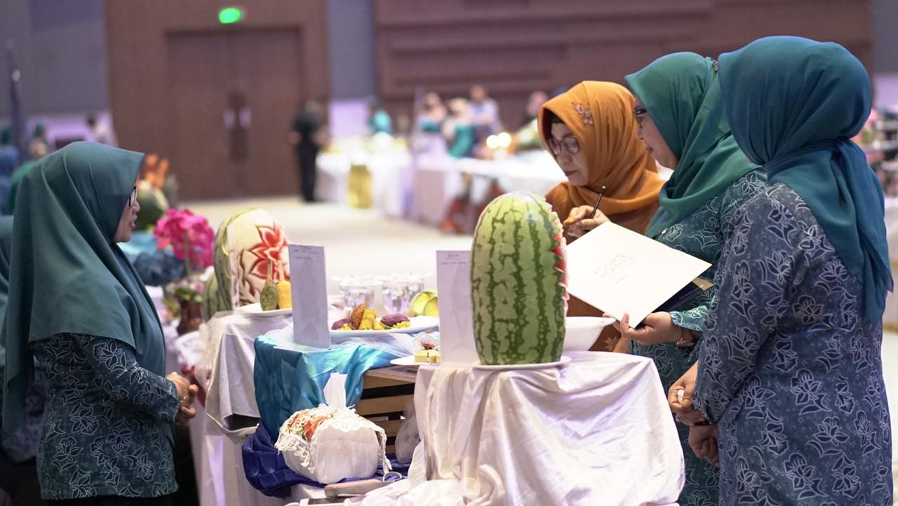 Ikuti Lomba Masak Ragam Ikan Tingkat Provinsi Sulsel, TP-PKK Luwu Ramu ...