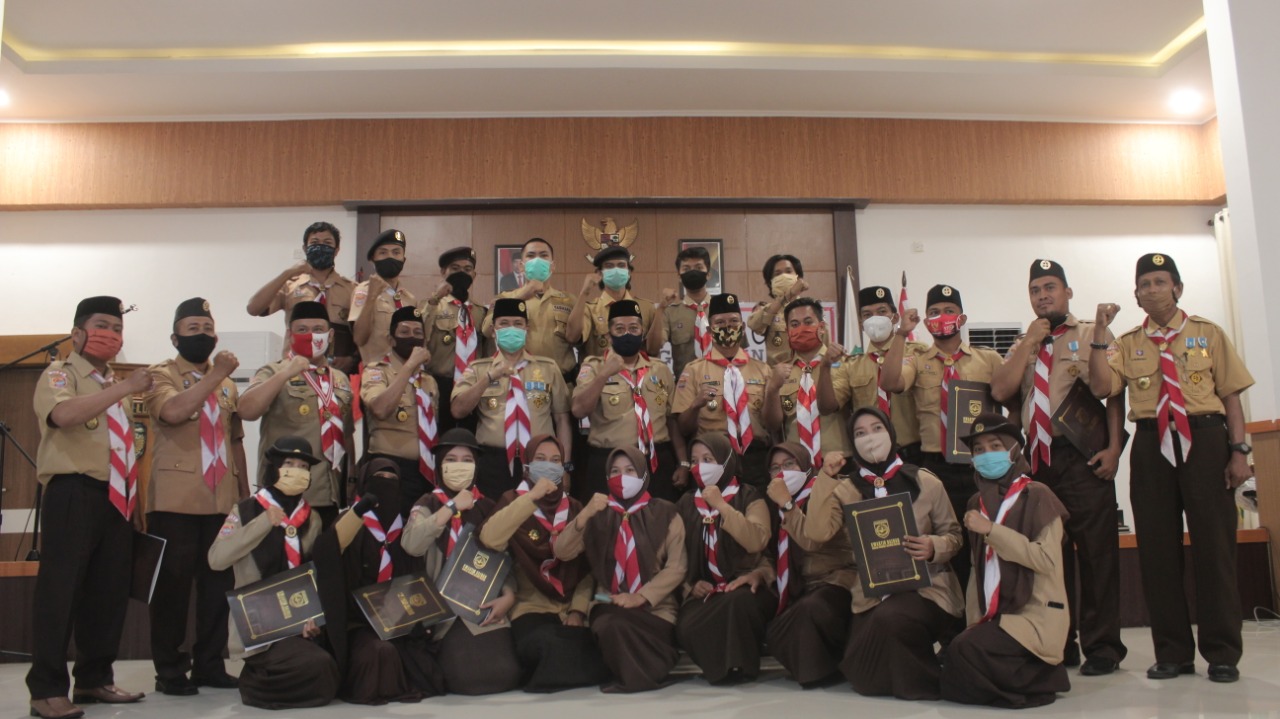 Ikuti Apel Besar Peringatan hari Pramuka Ke 59, Bupati Luwu Dianugerahkan Tanda Penghargaan ...
