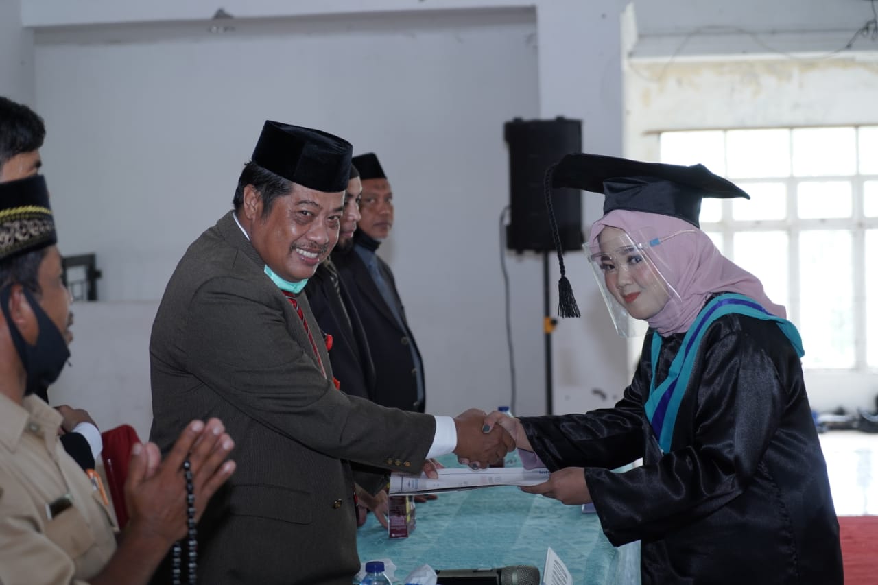Graha Prima Computer Gelar Prosesi Wisuda Angkatan XVII - Media Center ...